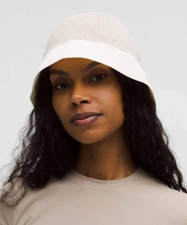 Brunt squid l メッシュ タン Lululemon Knit Bucket Hat - Sand Trap/Light Ivory | Editorialist